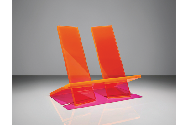 TASCHEN Bookstand - Radiant Pink – Wynn at Home